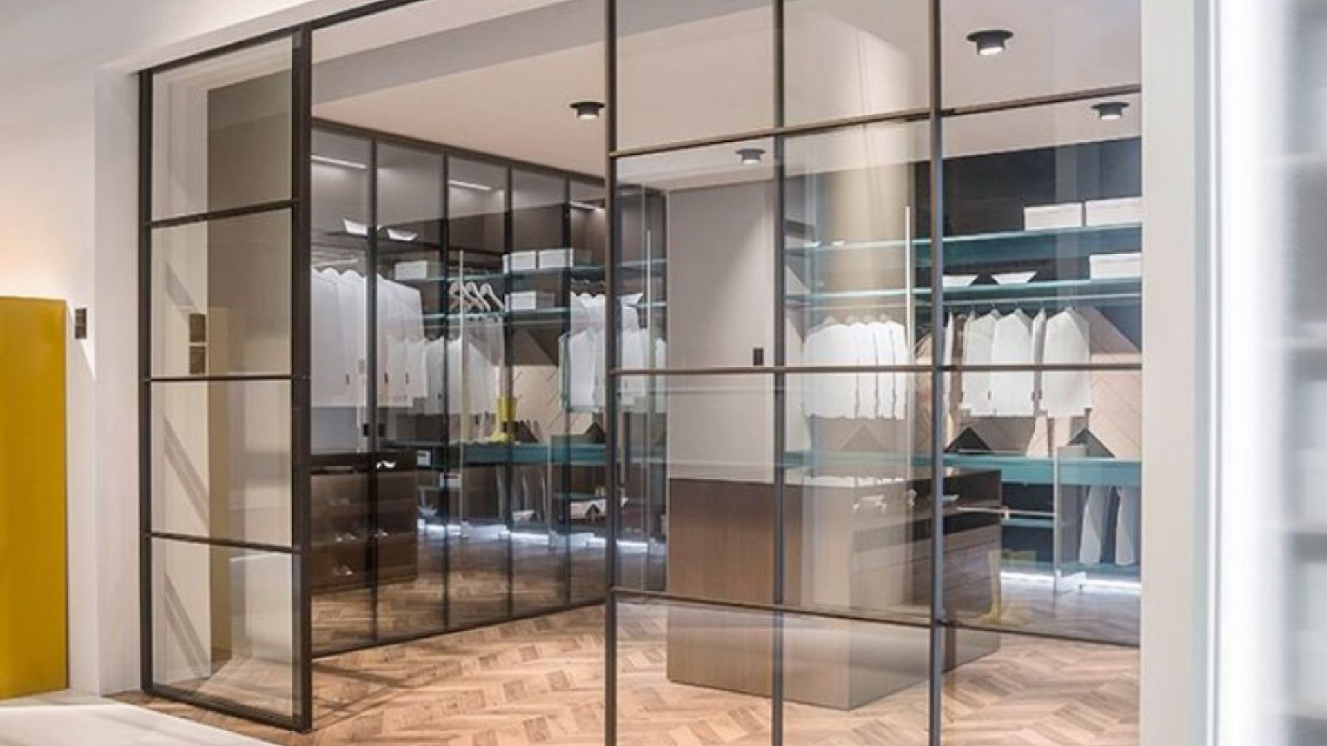 Frameless panoramic interior partition folding glass doors-BMTS